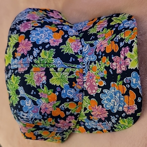 Lilly Pulitzer | Accessories | Lilly Pulitzer X Disney Runaround Hat ...